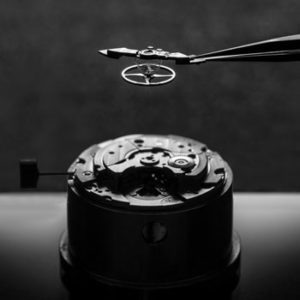 モーリスラクロア「AIKONIC」アイコニック入荷 | 愛知県｜腕時計｜正規販売店の日本堂